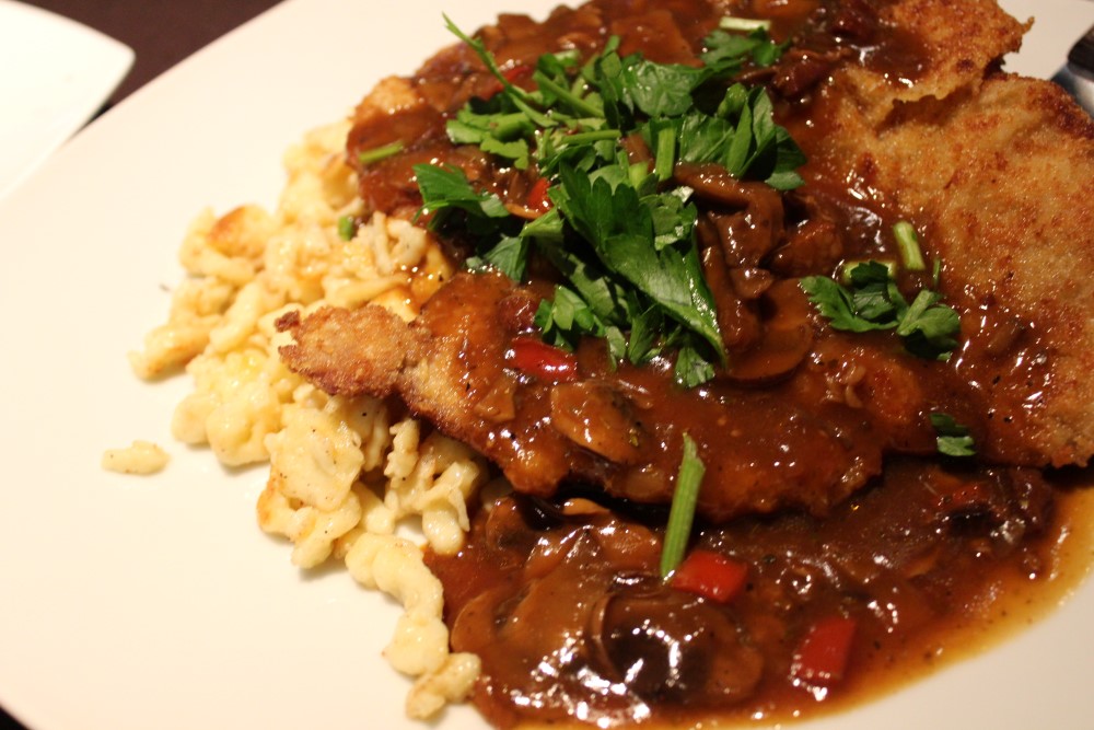 Eating out with baby | Schnitzel Hub : Parenting To Go