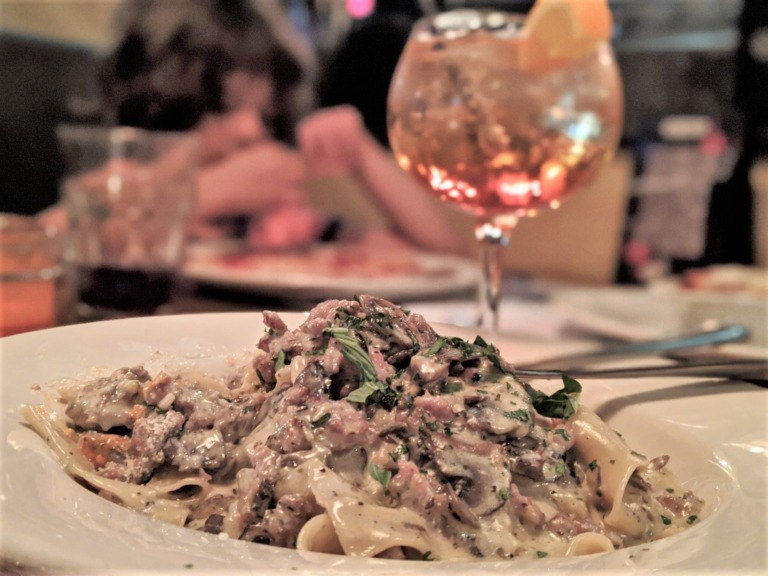 Winterlude with Kids : A True Canadian Experience in Ottawa # ...